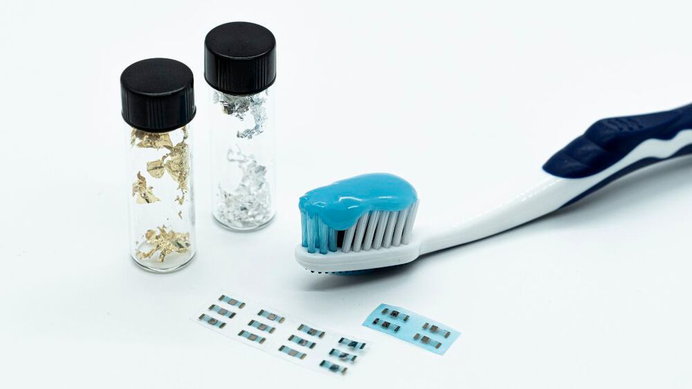 Edible transistors made from toothpaste