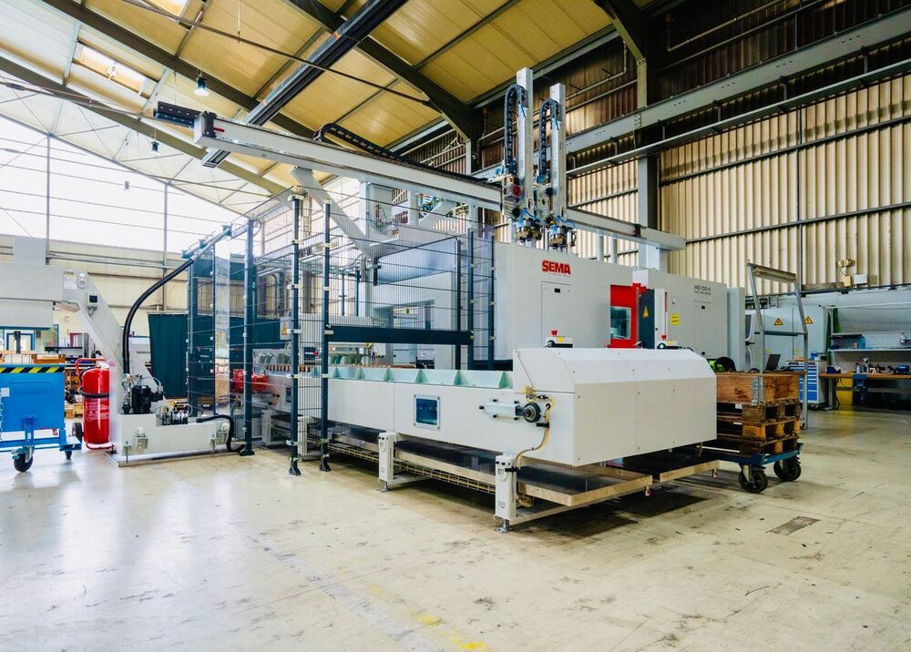 Kloeckner Metals Germany: Neue 'All in One'-Maschine in Velten