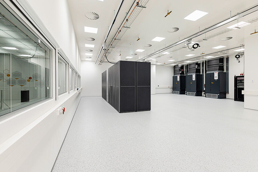 Inauguration of Switzerland's first physical quantum computer