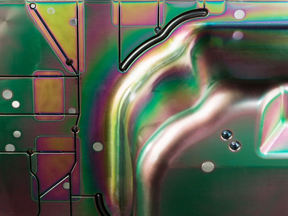 Balinit coating protects injection moulds against aggressors || Picture ...