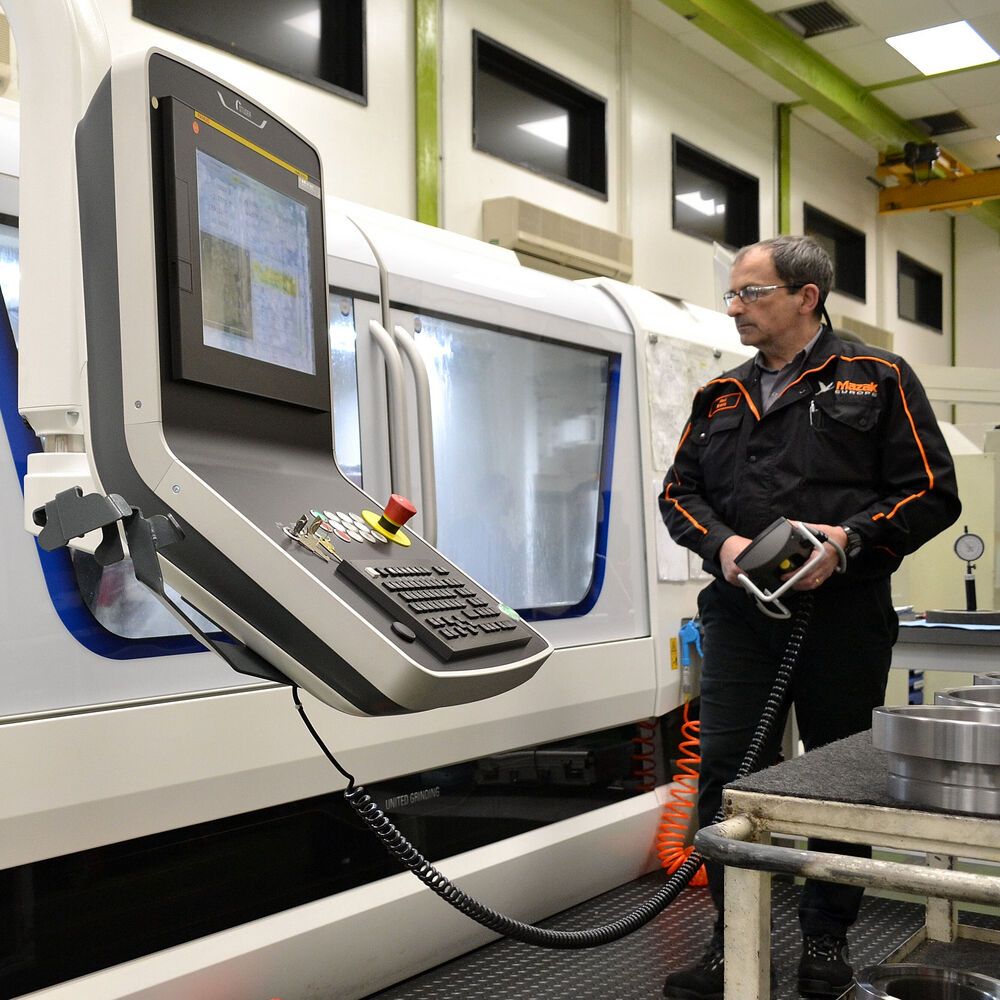 Studer grinding machine elevates daily grind for Mazak