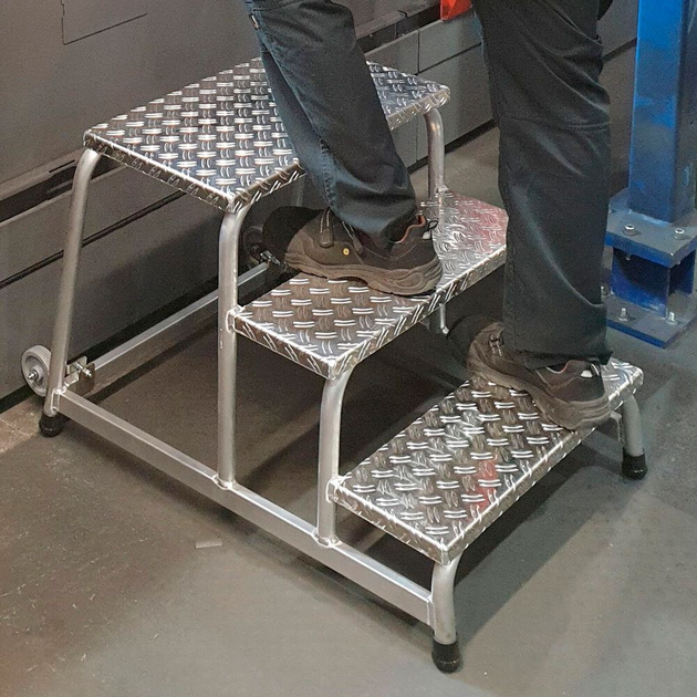 Hymer introduces advanced machine step for industrial applications
