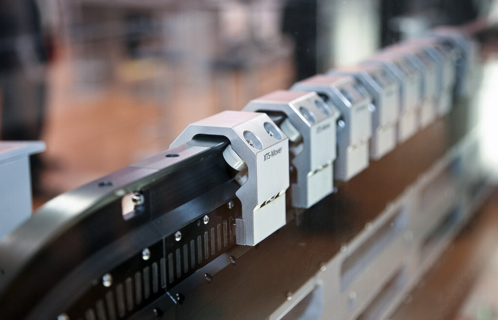 Beckhoff Automation AG: Der Linearmotor der im Kreise fährt