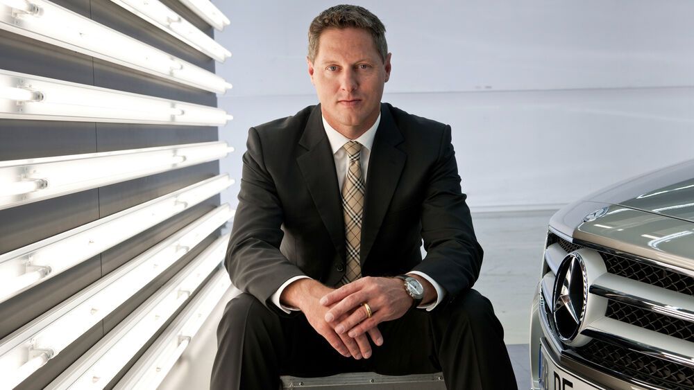 Mercedes restructures top management