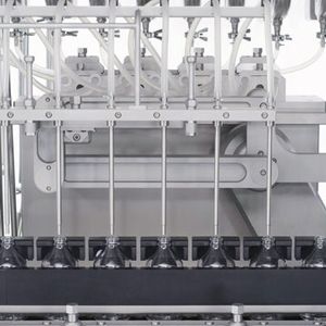 How to Maintain Aseptic Conditions When Filling Vials