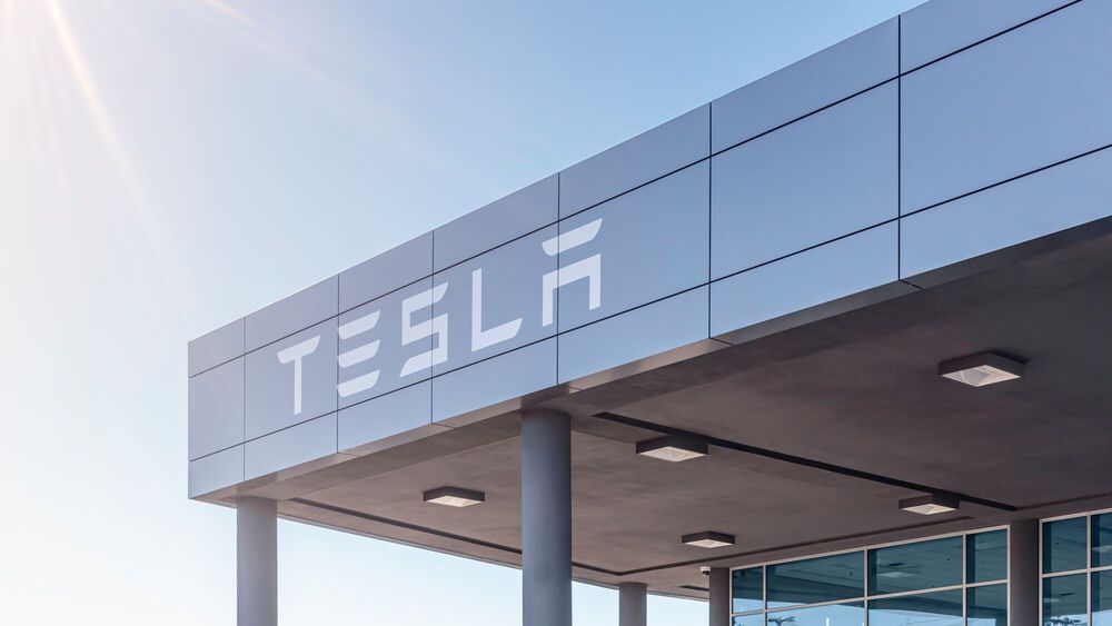 Tesla entwickelt effiziente Produktionsabfolge 'unboxing'