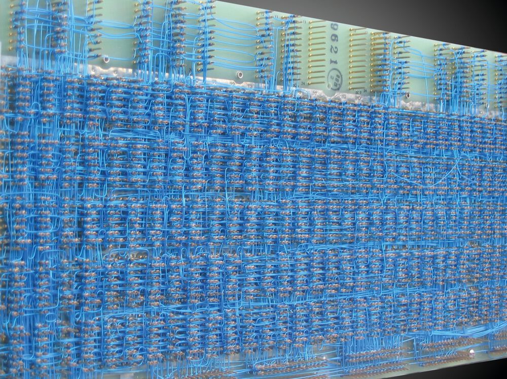 19-Zoll-Systeme kurz erklärt: Wie werden Boards verbunden?