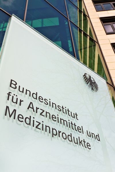 Karl Broich soll neuer Präsident des BfArM werden || Bild 1 / 3