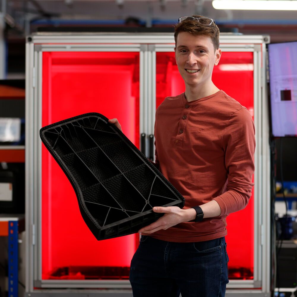 Pushing the limits of large format 3D printing