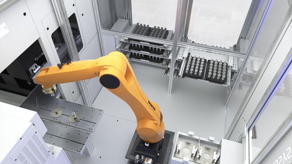 Custom-fit robot solutions ensure fast parts flow in production