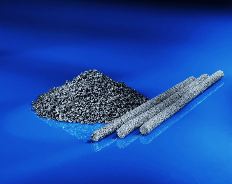 Leitendes Kunstoff-Metall-Hybrid