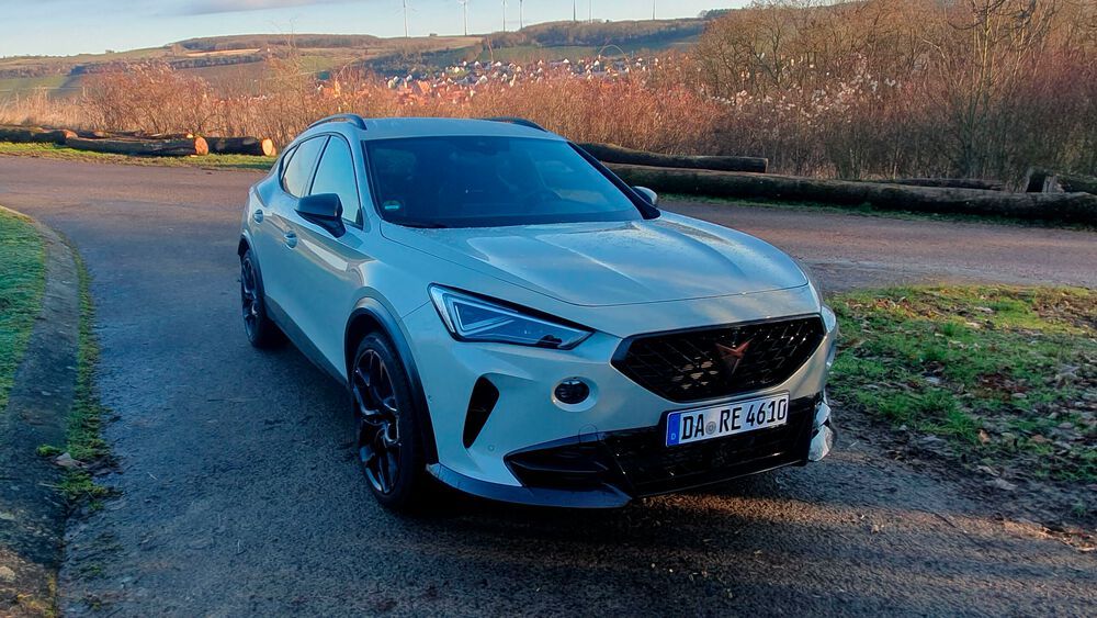 Zehn Dinge, die uns am Cupra Formentor VZ5 Taiga Grey aufgefallen sind