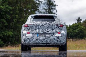 Erste Fahreindrücke vom Mercedes GLC 400 4MATIC EQ || Bild 5 / 5