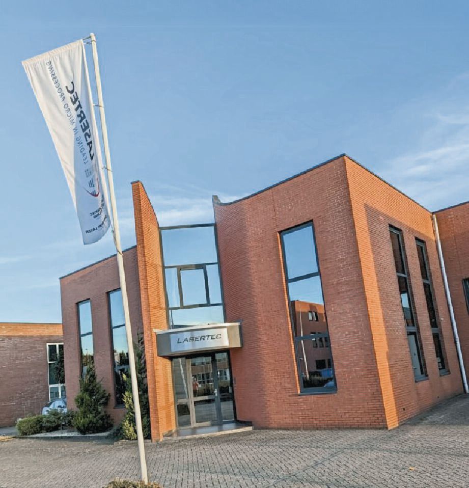 Le Groupe Acrotec fait l'acquisition de Lasertec