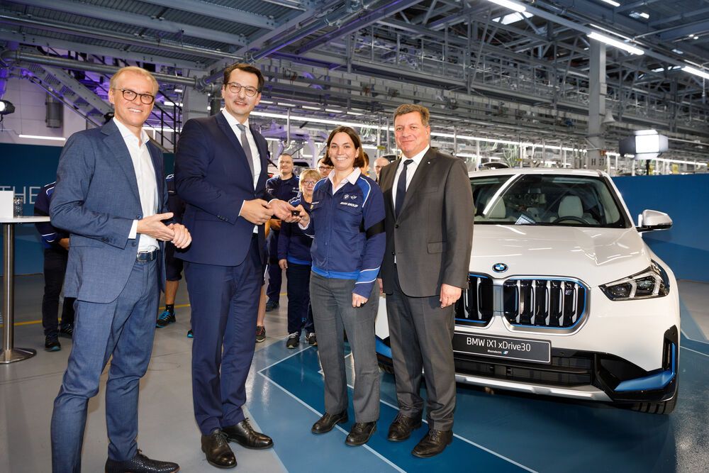 Produktionsstart des BMW iX1 in Regensburg