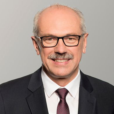 Peter Hornig's Instagram, Twitter & Facebook on IDCrawl