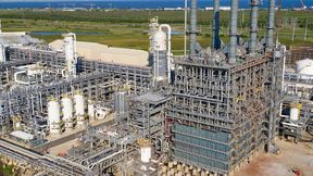 Repsol to Invest 90 Million Dollars in Two Mega Decarbonisation Projects