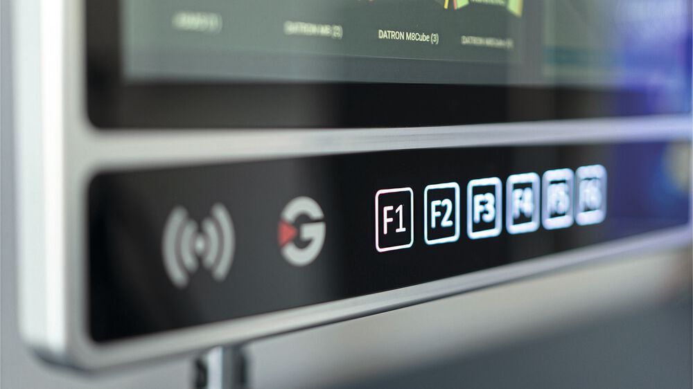 Industrielle Panel-PCs: Kostengünstige Konfiguration nach Kundenwunsch