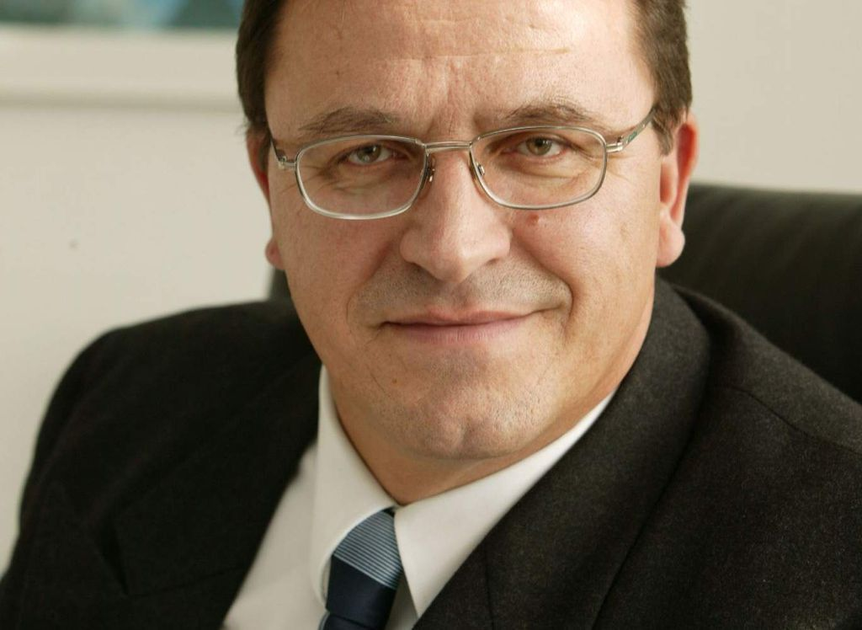 Prof. Dr.-Ing. Flegel bleibt DVS-Präsident