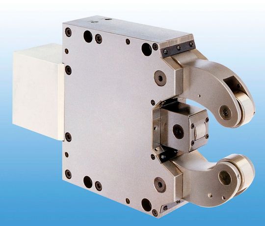 Steady rests keep machining processes precise