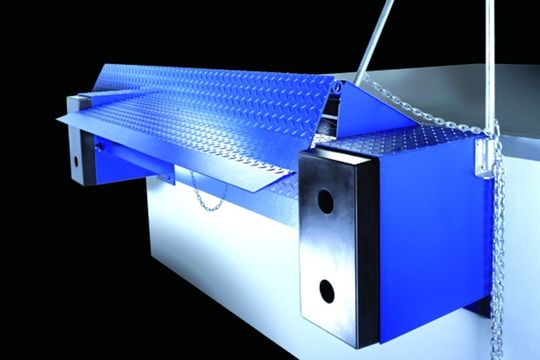 Mini-Dock in zwei Varianten verfügbar