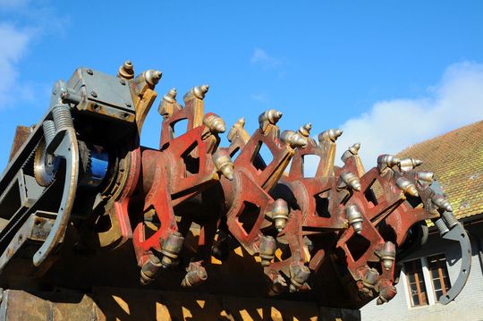 Timken hilft beim Minenräumen