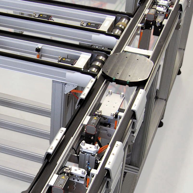 Vielseitiges Transportsystem für den Einsatz in Montage und Produktion