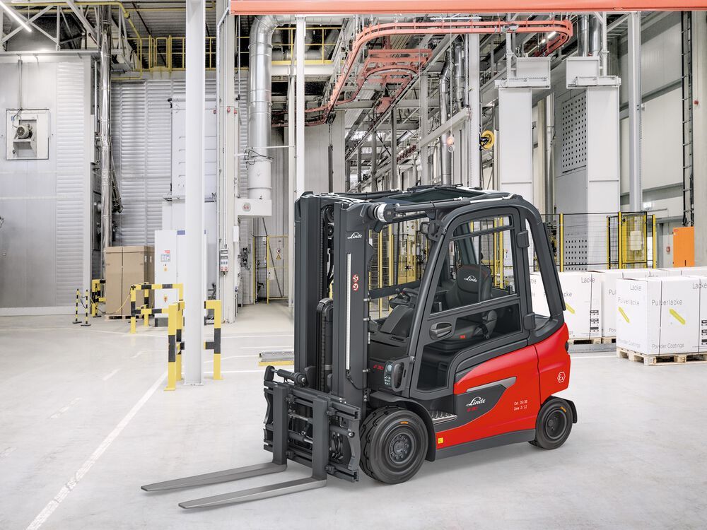 Ex-geschützte Linde-Stapler jetzt auch aus der Serie