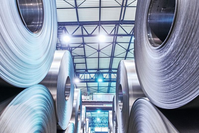Coilanlage: Effiziente Verarbeitung von auf Spulen gewickeltem Metall