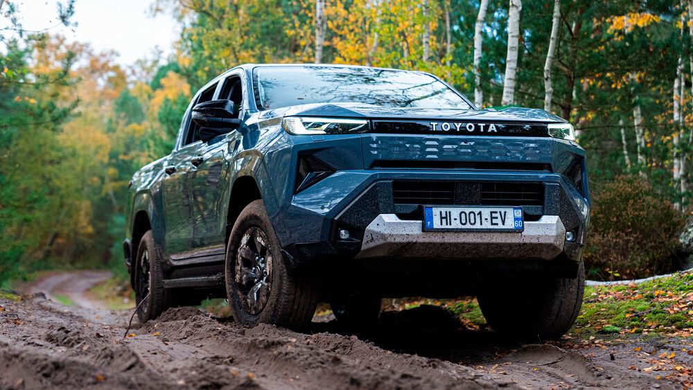 Toyota Hilux 2026: Vollelektrischer Pickup auf dem Weg
