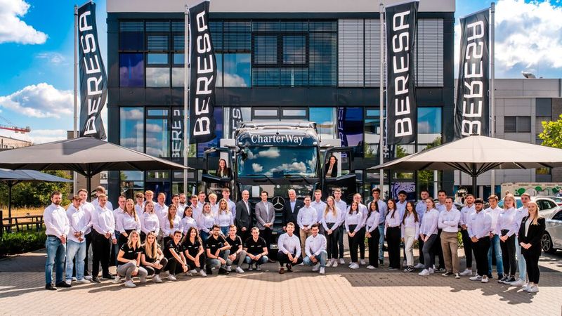 Azubi-Zahlen erholen sich – aber nicht überall || Bild 1 / 38